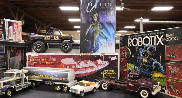 Lot Vintage Toy Trucks By Tonka, Nylint & Buddy L, Robotix, X-Files ...