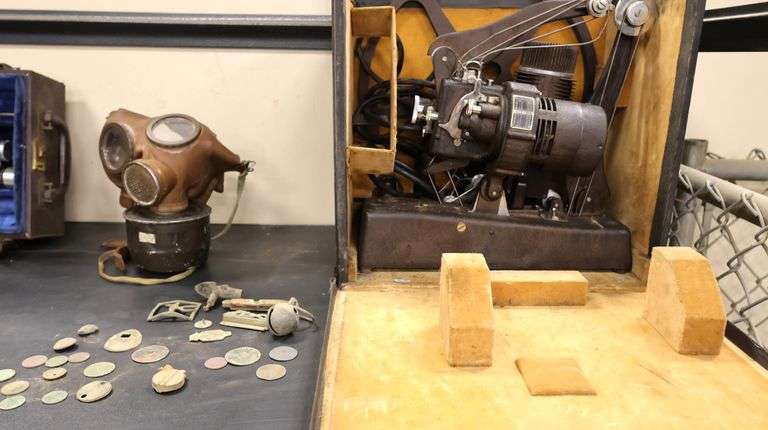 Vintage Victor Movie Film Camera, Projector, Gas Mask & Dug Relic ...