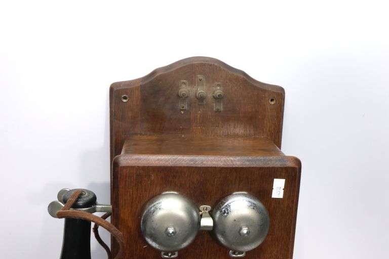 Antique Kellogg Oak Wall Telephone - Dixon's Auction at Crumpton
