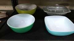 Lot of Vintage Kitchen Cookware, Pyrex Bowls, Cotton Club Basket Etc ...