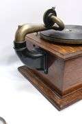 Antique Victor Vv-IV Victoria Record Player - Dixon's Auction at Crumpton