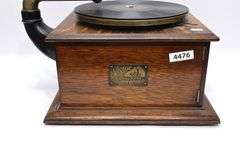 Antique Victor Vv-IV Victoria Record Player - Dixon's Auction at Crumpton