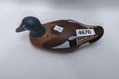 Steven R. Lay Wigeon Hen 1/3 Size Duck Decoy - Dixon's Auction at Crumpton