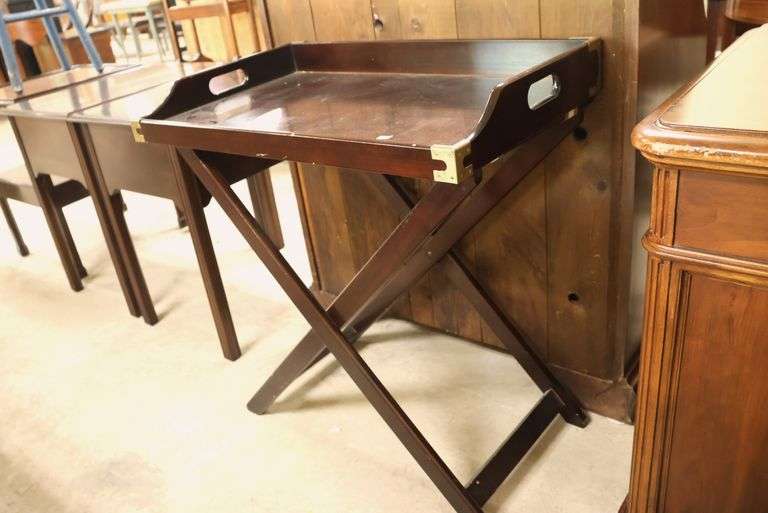 Modern Butler's Serving Table - Dixon's Auction at Crumpton