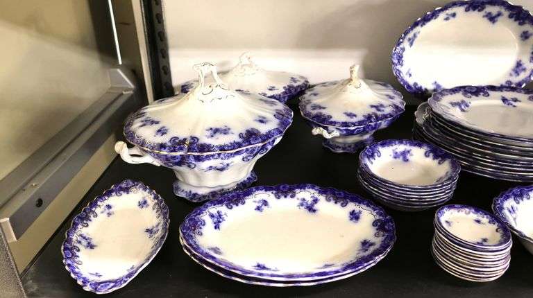 Collection of Antique Flow Blue China Dishes - Dixon's Auction at Crumpton