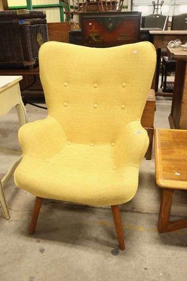 MCM Style Lounge Chair - Dixon's Auction at Crumpton