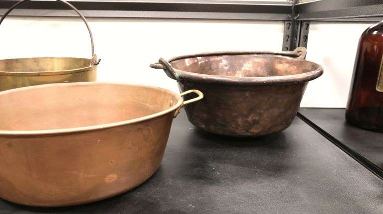 Lot of Primitive Brass & Copper Cookware, Sprayer & Kettle - Dixon's Auction at Crumpton