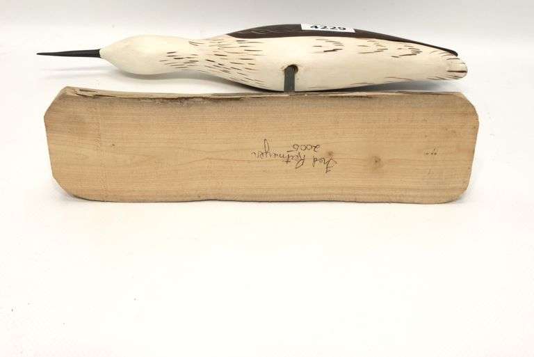 Fred Reitmeyer 2005 Shorebird Carving - Dixon's Auction at Crumpton
