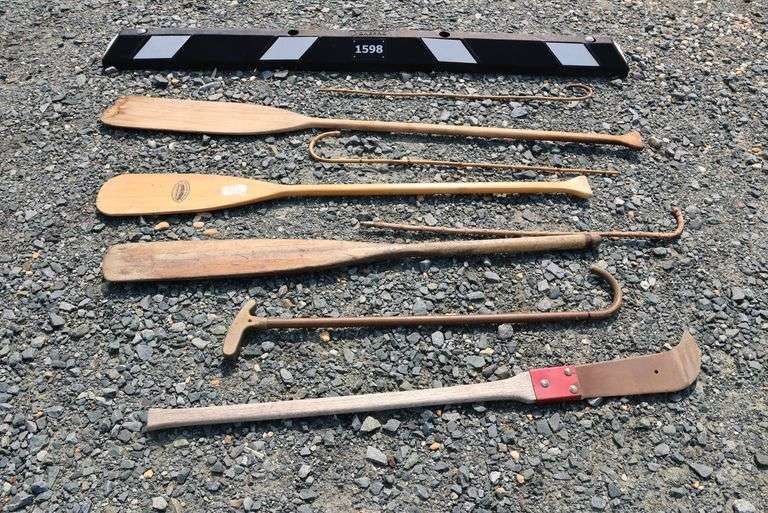 *NO STORAGE* Boat Paddles and Hand Tools - Dixon's Auction at Crumpton