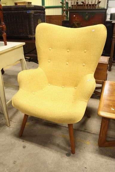 MCM Style Lounge Chair - Dixon's Auction at Crumpton