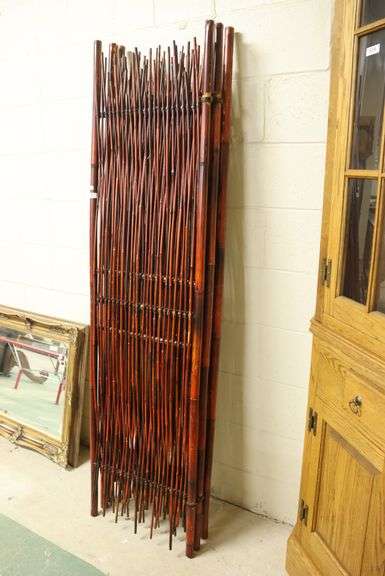 MCM Bamboo and Pencil Reed Dressing Screen - Dixon's Auction at Crumpton