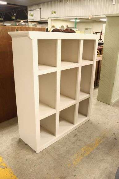 Painted Shelf - Dixon's Auction at Crumpton