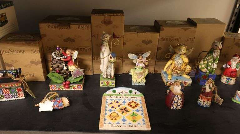 Lot of Jim Shore Figures & Building with Boxes - Dixon's Auction at ...