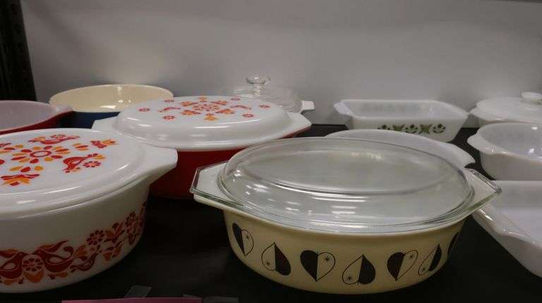 Collection of Vintage Fire King & Pyrex Dishes - Dixon's Auction at ...