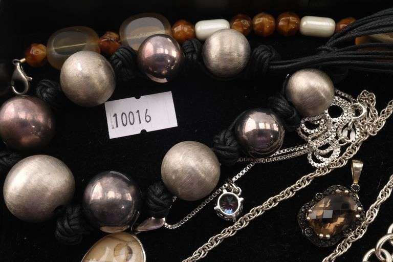 Sterling Silver Jewelry Lot - Dixon's Auction at Crumpton