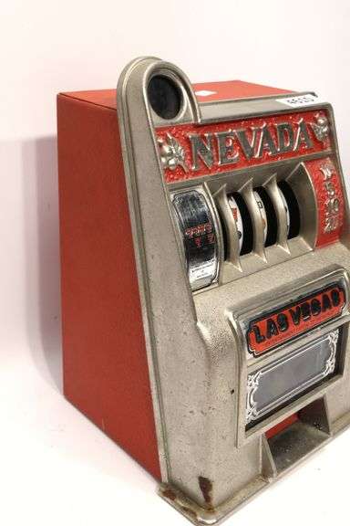 Vintage Nevada Slot Machine - Dixon's Auction at Crumpton