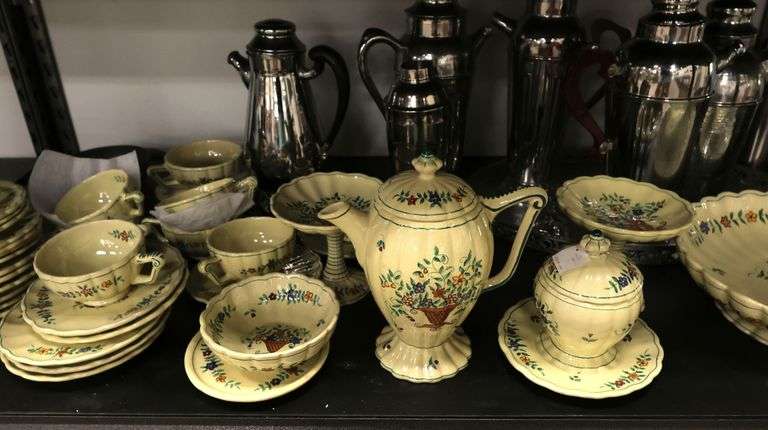 Lot of Italian Florenzo Dishes & Vintage Cocktail Shakers Etc. - Dixon ...