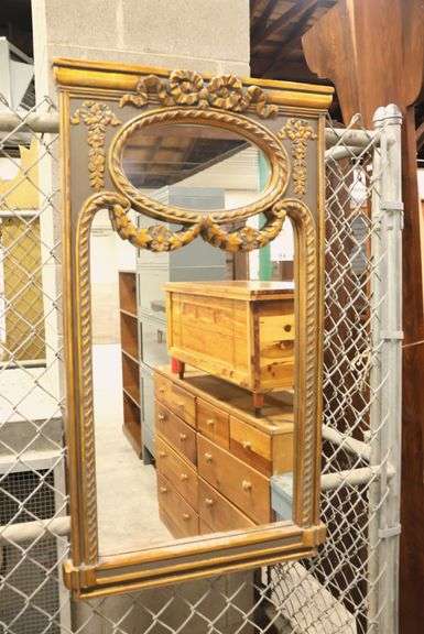 Vintage Gilt Mirror - Dixon's Auction at Crumpton