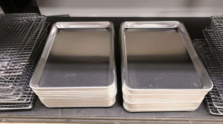 Lot of Cook Pans & Grates - Dixon's Auction at Crumpton