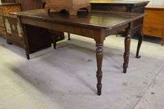 Southern Sheraton Pine Farm Table - Dixon's Auction at Crumpton
