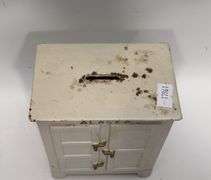 Reproduction Cast Iron Alaska Ice Box Still Bank - Dixon's Auction at ...