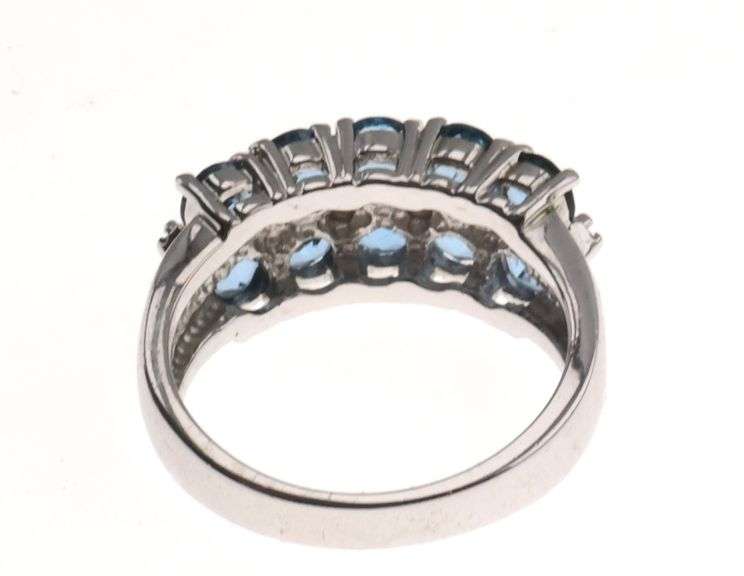Sterling Silver Blue Stone Band/Ring - Dixon's Auction at Crumpton
