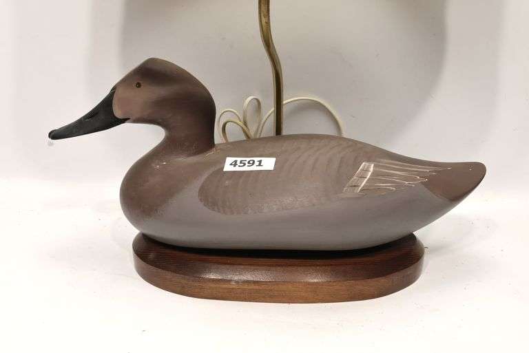 Upper Bay Canvasback Hen Duck Decoy Lamp, Neck Separation - Dixon's ...