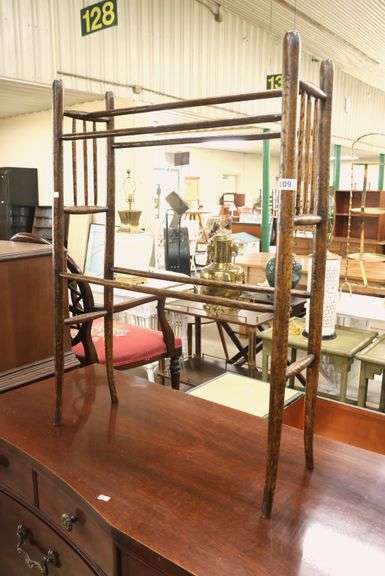Antique Linen Rack - Dixon's Auction at Crumpton