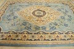 *NO STORAGE* 150" X 110" Rug - Dixon's Auction at Crumpton