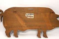 Folk Art Wooden Pig Wall Plaque - Dixon's Auction at Crumpton