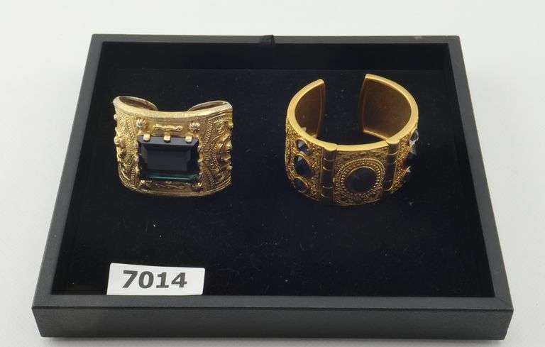 (2) Maria Buck Costume Jewelry Bracelets - Dixon's Auction at Crumpton