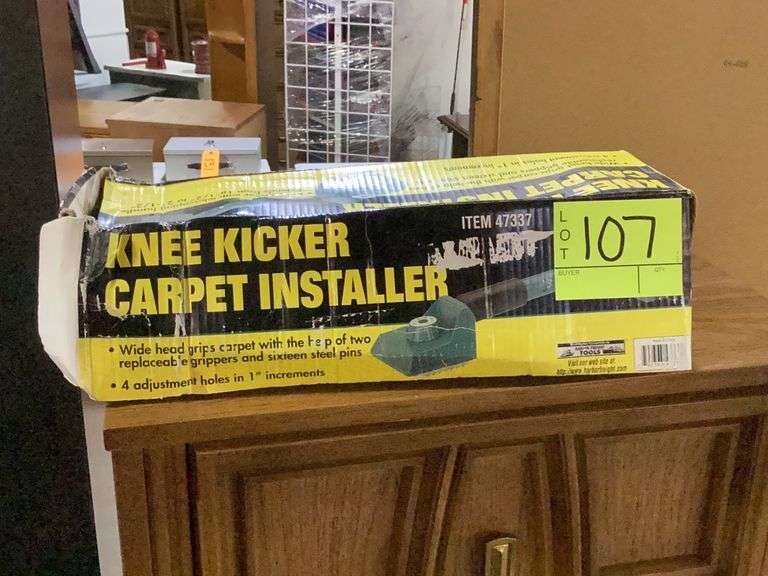 Knee Knocker Carpet Installer - Diamond G Auctioneers