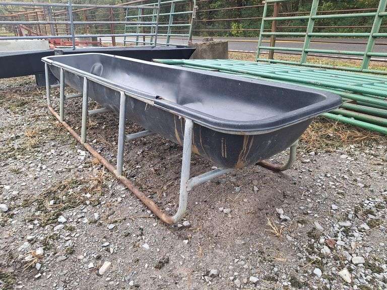 10ft Feed Trough - Diamond G Auctioneers