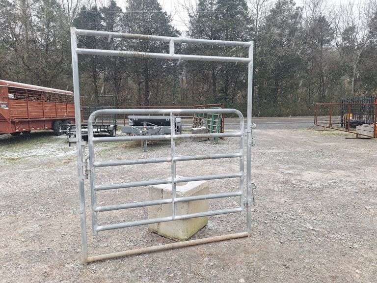 6ft Heavy Duty Bull Walk Through Gate Panel (No Tax) - Diamond G ...