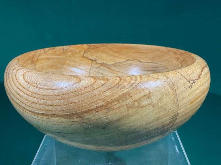Woodturner Tom Mumper Elm Bowl: - Delaware Auction Center