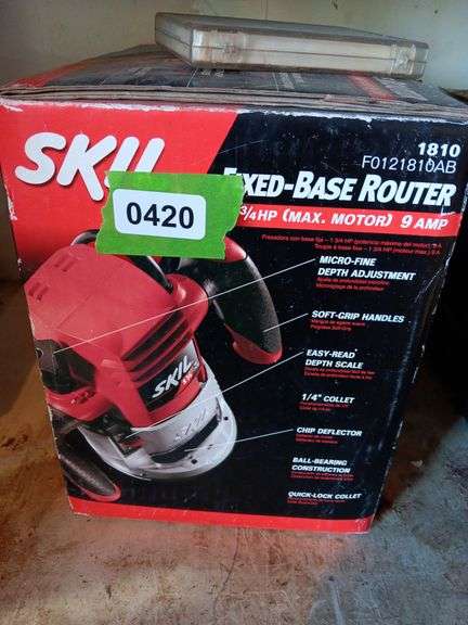 Skil Router w/ Bits - Delaware Auction Center