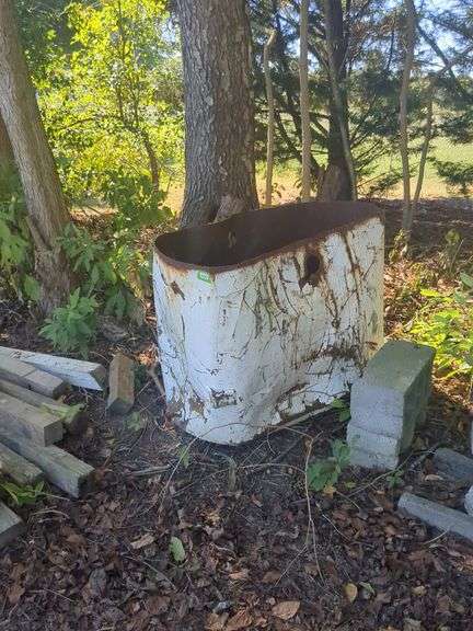 Repurposed Metal Scrap Bin - Delaware Auction Center