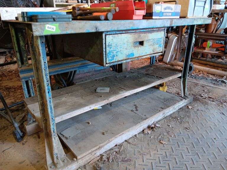 Metal Top Work Bench - Delaware Auction Center
