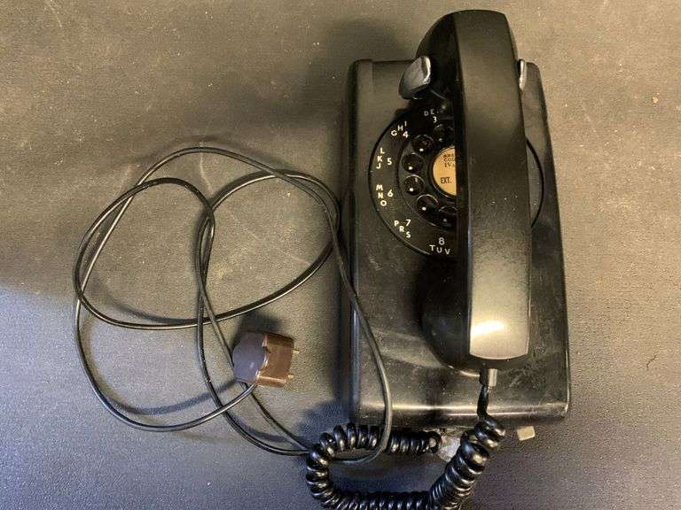 Vintage Bell Systems Wall Rotary Telephone - Delaware Auction Center