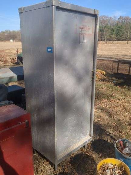 Aluminum Proofing Box - Delaware Auction Center
