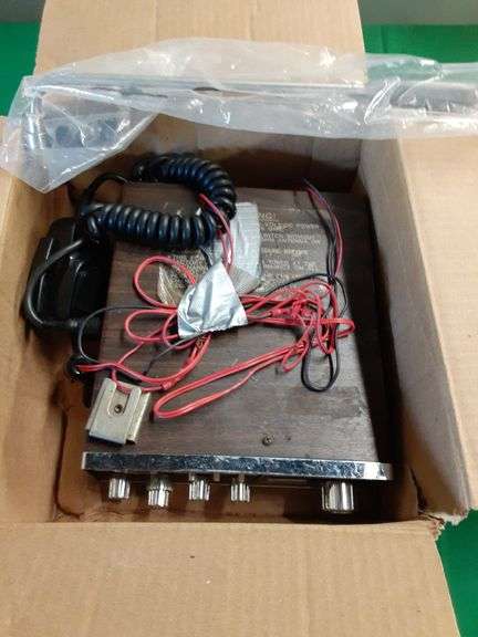 Sears CB Radio Talker 40 - Delaware Auction Center