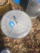 Wheeling10Gal Galvanized Feed Can - Delaware Auction Center