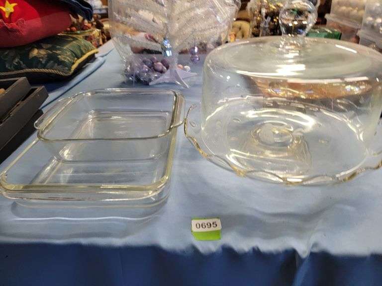 Pyrex Casserole Baking Dishes and Cake Plate - Delaware Auction Center
