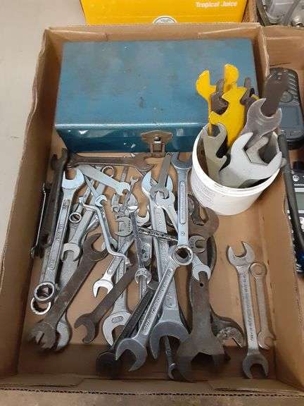 Large Assortment of Tools - Delaware Auction Center