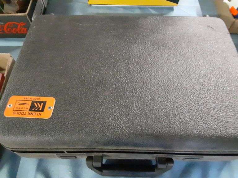 Klenk Aviation Snips - Delaware Auction Center