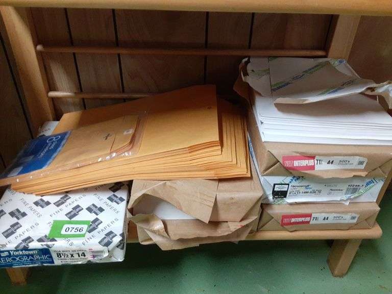 Assorted Paper & Manila Envelopes - Delaware Auction Center