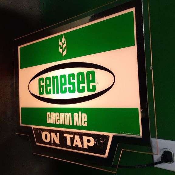 Genesee Cream Ale Lighted Sign - Delaware Auction Center