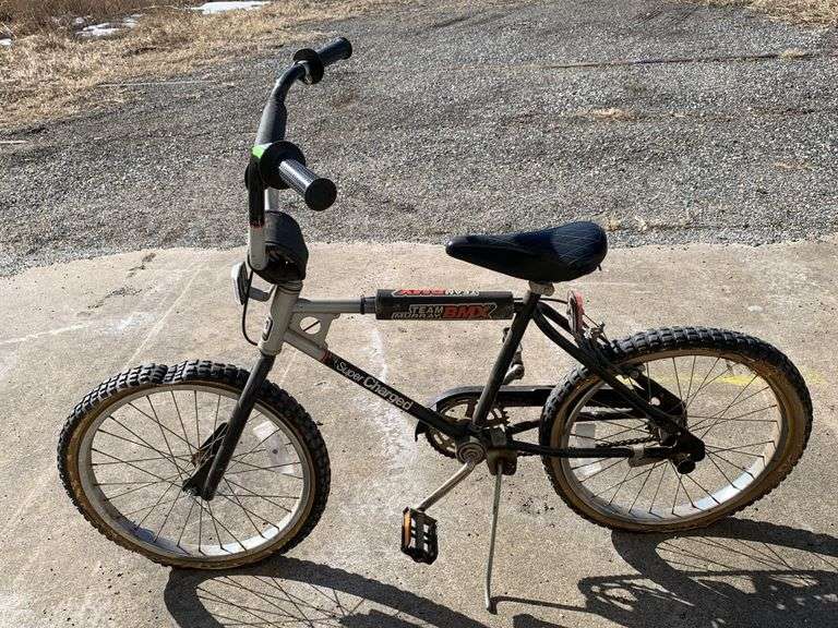Vintage Team Murray Super Charged BMX Bicycle - Delaware Auction Center