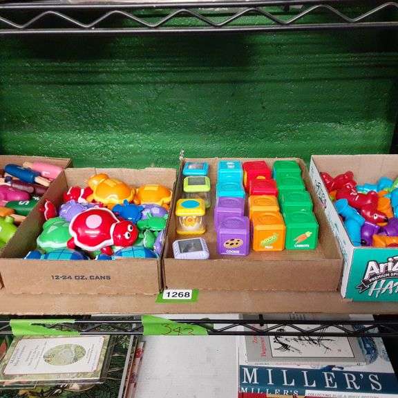 Assortment of Pre School Toys & Learning Aids - Delaware Auction Center