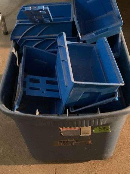 Tote with Organizers - Delaware Auction Center